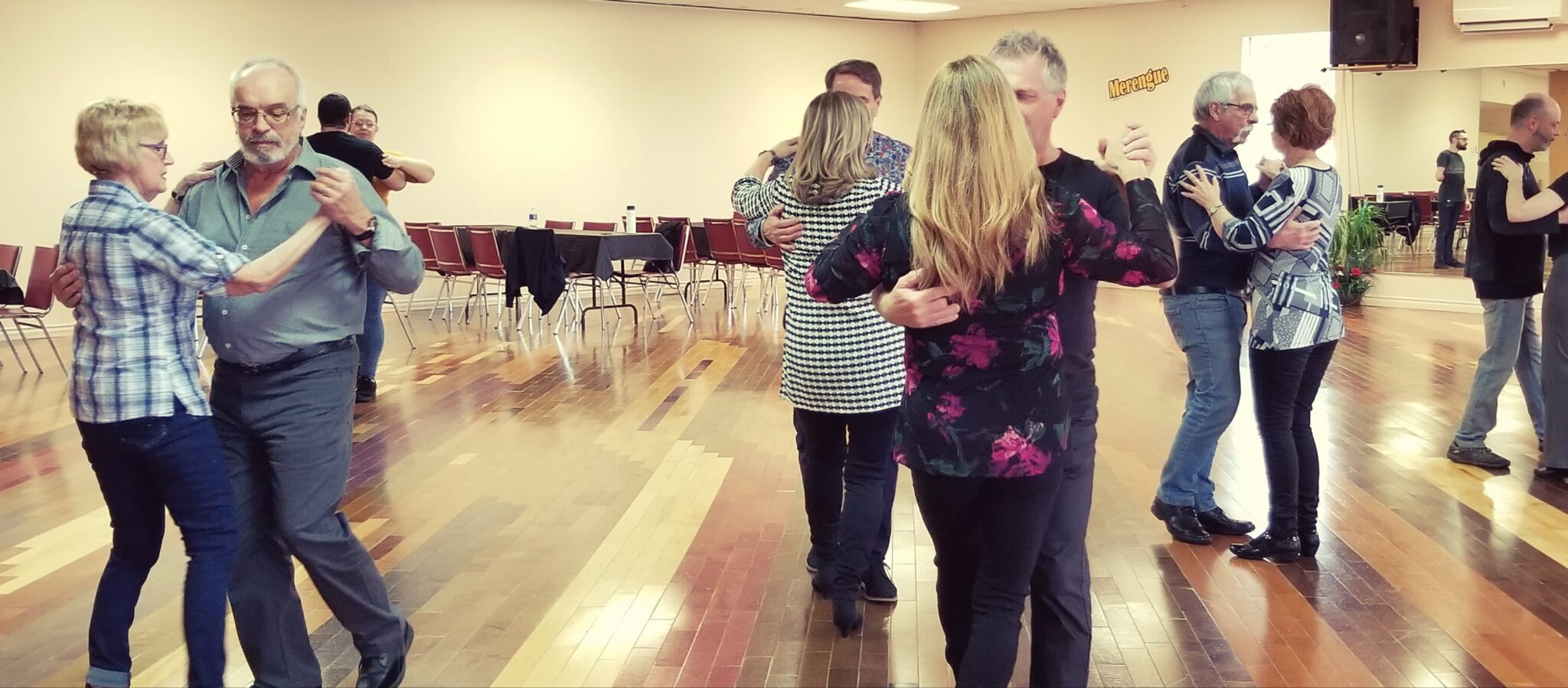 Danse sociale - École de danse Internationale École de danse Internationale